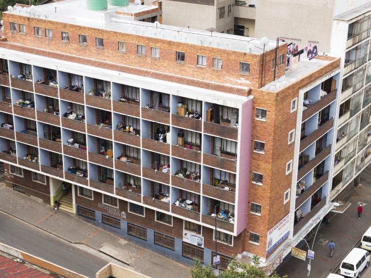 Unit 1311 Rondebosch | bachelor flats in johannesburg | JHC
